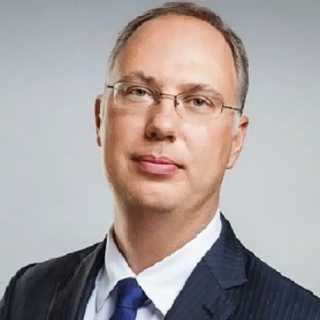 45 Kirill Dmitriev - FII Institute Site